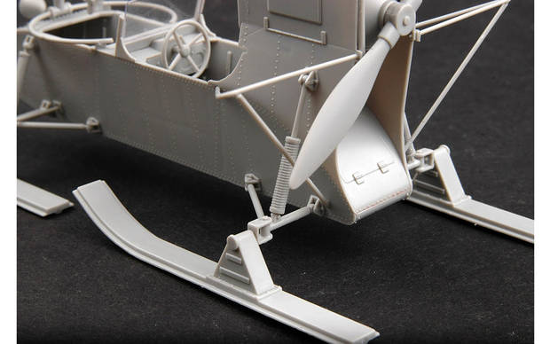 Soviet Aerosan RF-8/GAZ-98 - Trumpeter 02322 | kingshobby.com