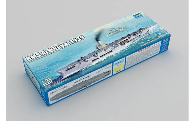 HMS Ark Royal 1939 - Trumpeter 06713 | kingshobby.com