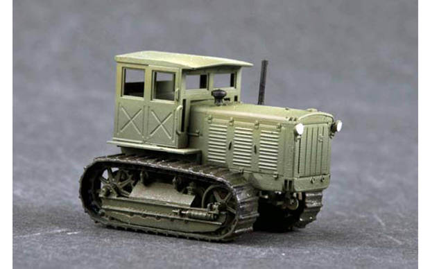 Russian ChTZ S-65 Tractor with Cab - Trumpeter 07111 | kingshobby.com
