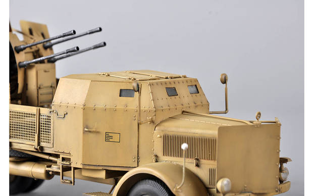 L4500A mit 2cm Flak 38 - Trumpeter 09596 | kingshobby.com