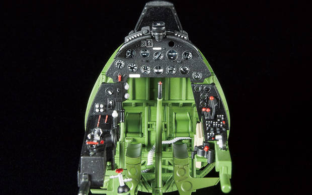 Vought F4U-1D Corsair - Tamiya 60327 | kingshobby.com