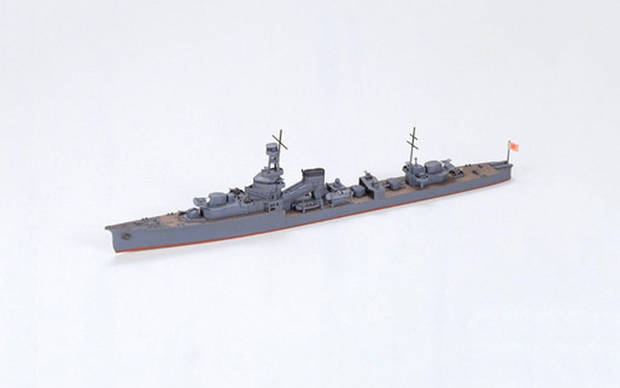 Yubari Light Cruiser Kit - Tamiya 31319 | kingshobby.com