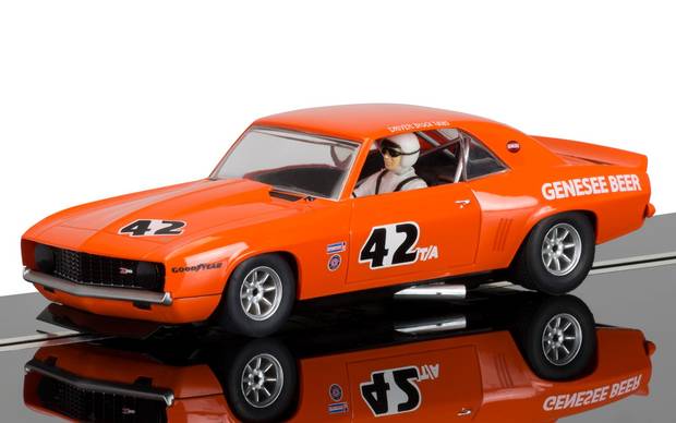 Chevrolet Camaro 1971 Trans Am - Scalextric C3874 | kingshobby.com