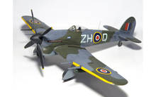 Hawker Typhoon Mk.Ib - Starter Set - Airfix A55208A | kingshobby.com